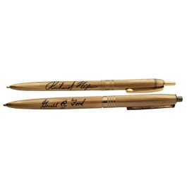 Richard Nixon and Gerald Ford Souvenir Pen set